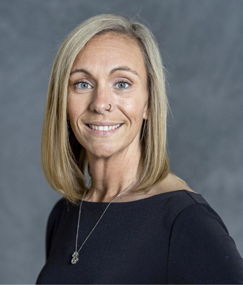 About Us | Irish Gold